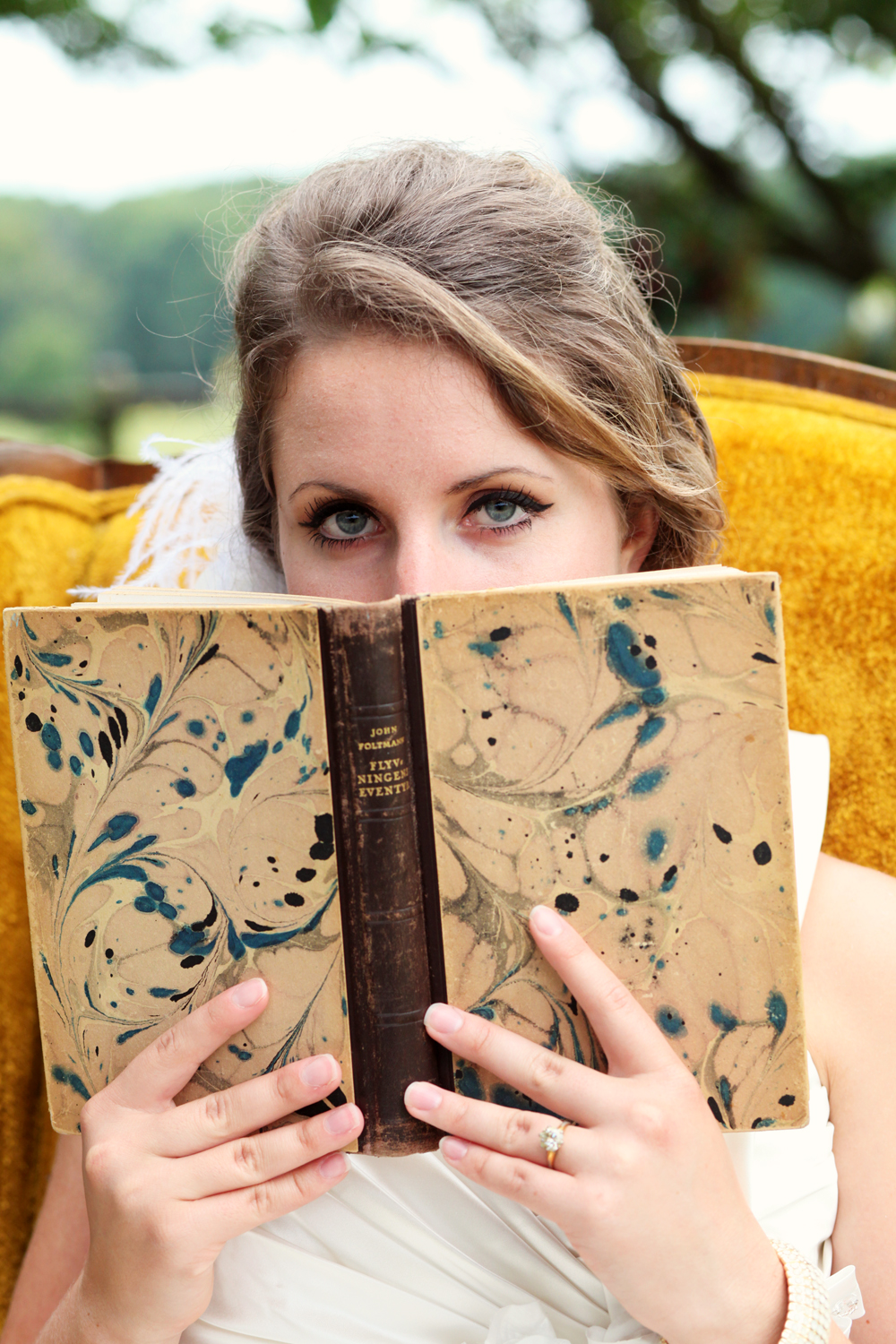 The Secret Garden Wedding Inspiration | PreOwned Wedding Dresses