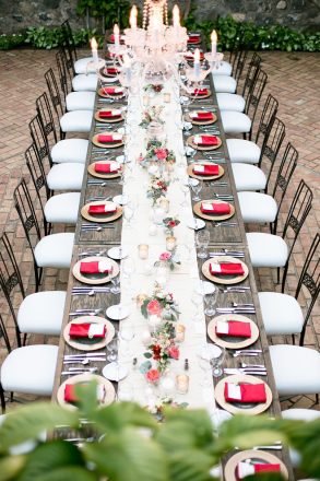 12 Incredible Long Tables at Weddings | PreOwned Wedding Dresses