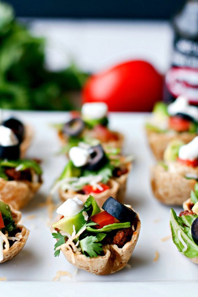 20 Fun Midnight Snack Ideas for Your Wedding | PreOwned Wedding Dresses