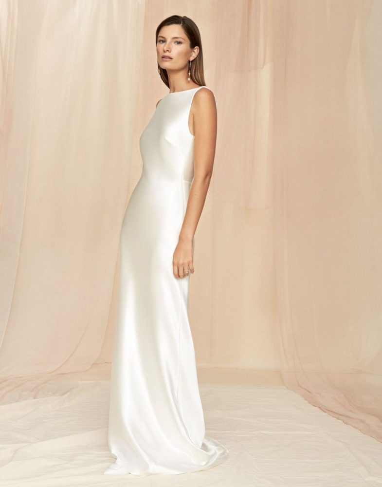 8 Relaxed Wedding Dress Styles We Love