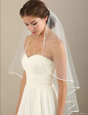 The Ultimate Guide to Wedding Veils | PreOwned Wedding Dresses