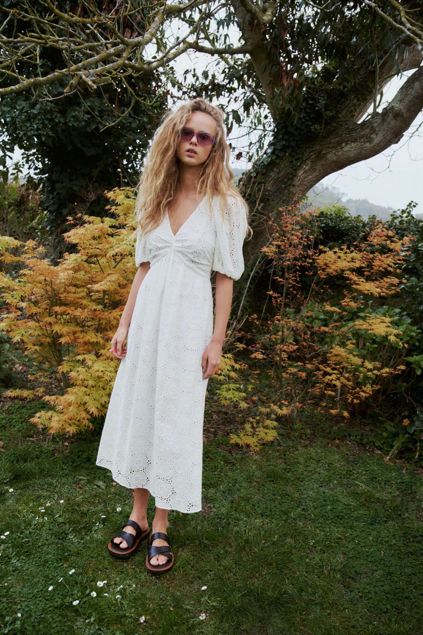 Get Glam On a Budget: 10 Affordable Glamorous Dress Styles