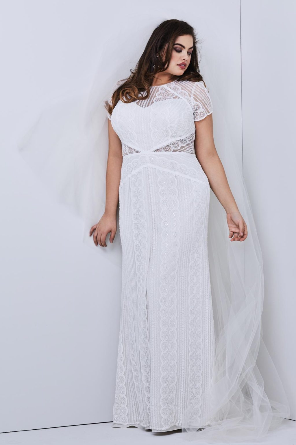 11 Dazzling Wedding Dresses For Curvy Brides