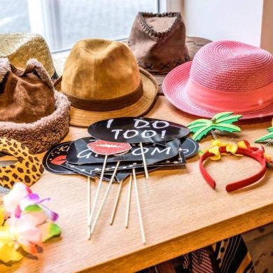 10 Photo Ideas Perfect for Spring | PreOwned Wedding Dresses