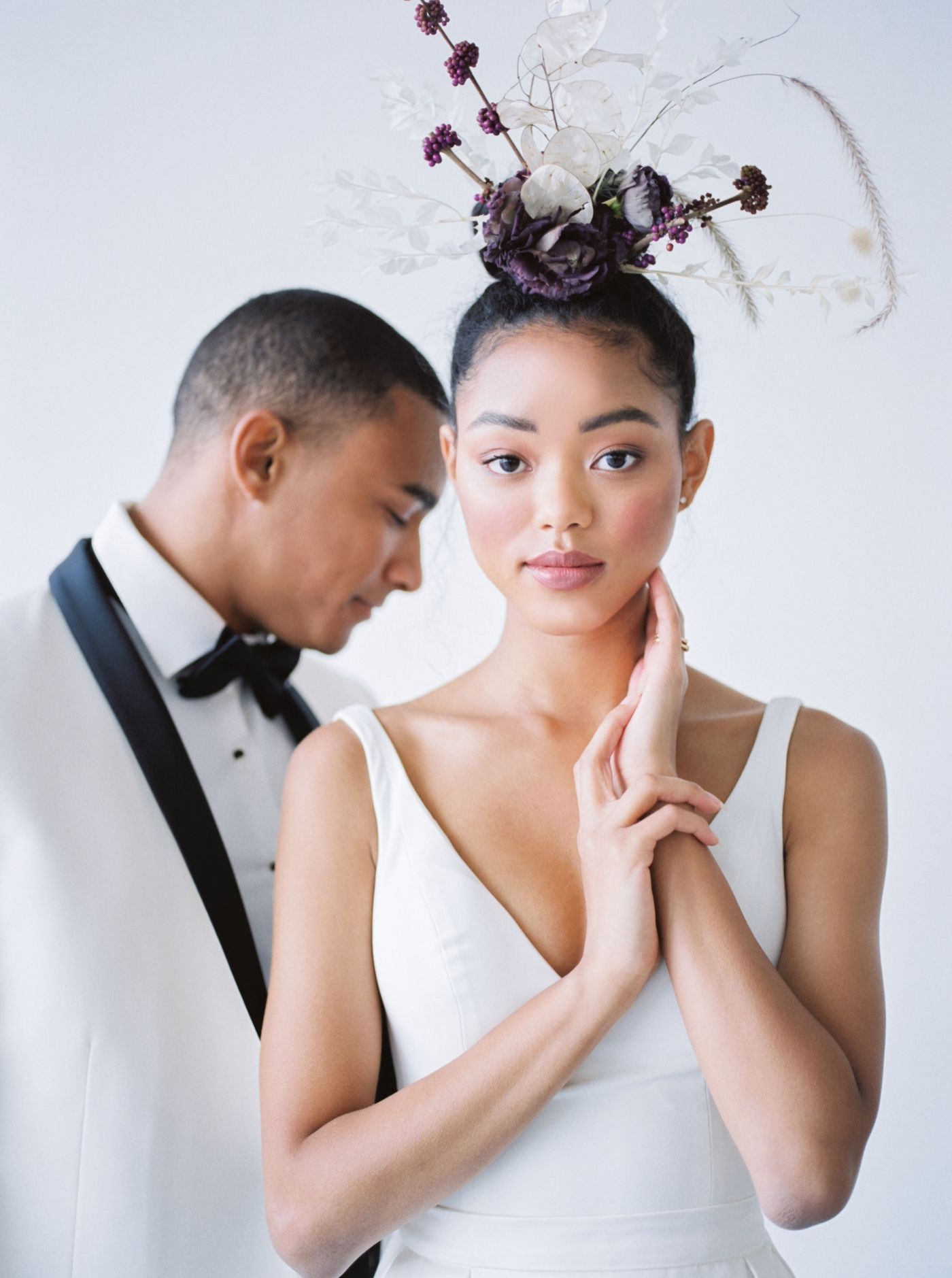 Whimsically Modern Winter Wedding Inspiration Featuring Deep Blues and ...