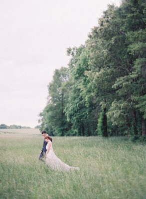 20-simple-farm-wedding-inspiration | PreOwned Wedding Dresses