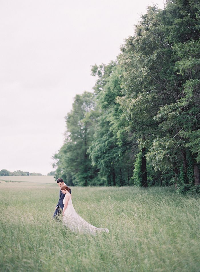 20-simple-farm-wedding-inspiration | PreOwned Wedding Dresses