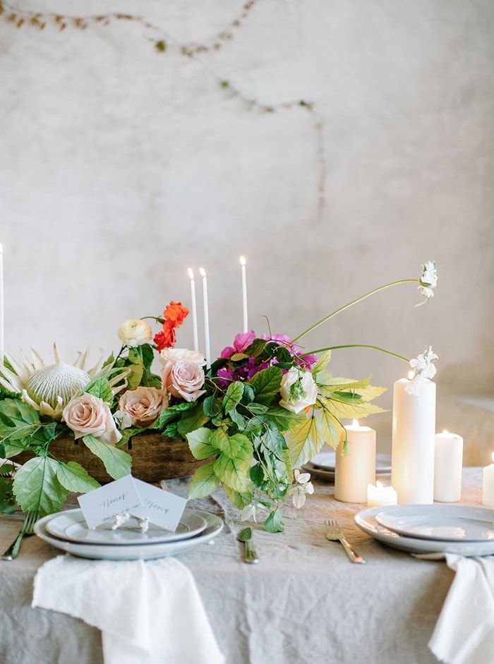 21-colorful-wedding-table-centerpieces | PreOwned Wedding Dresses